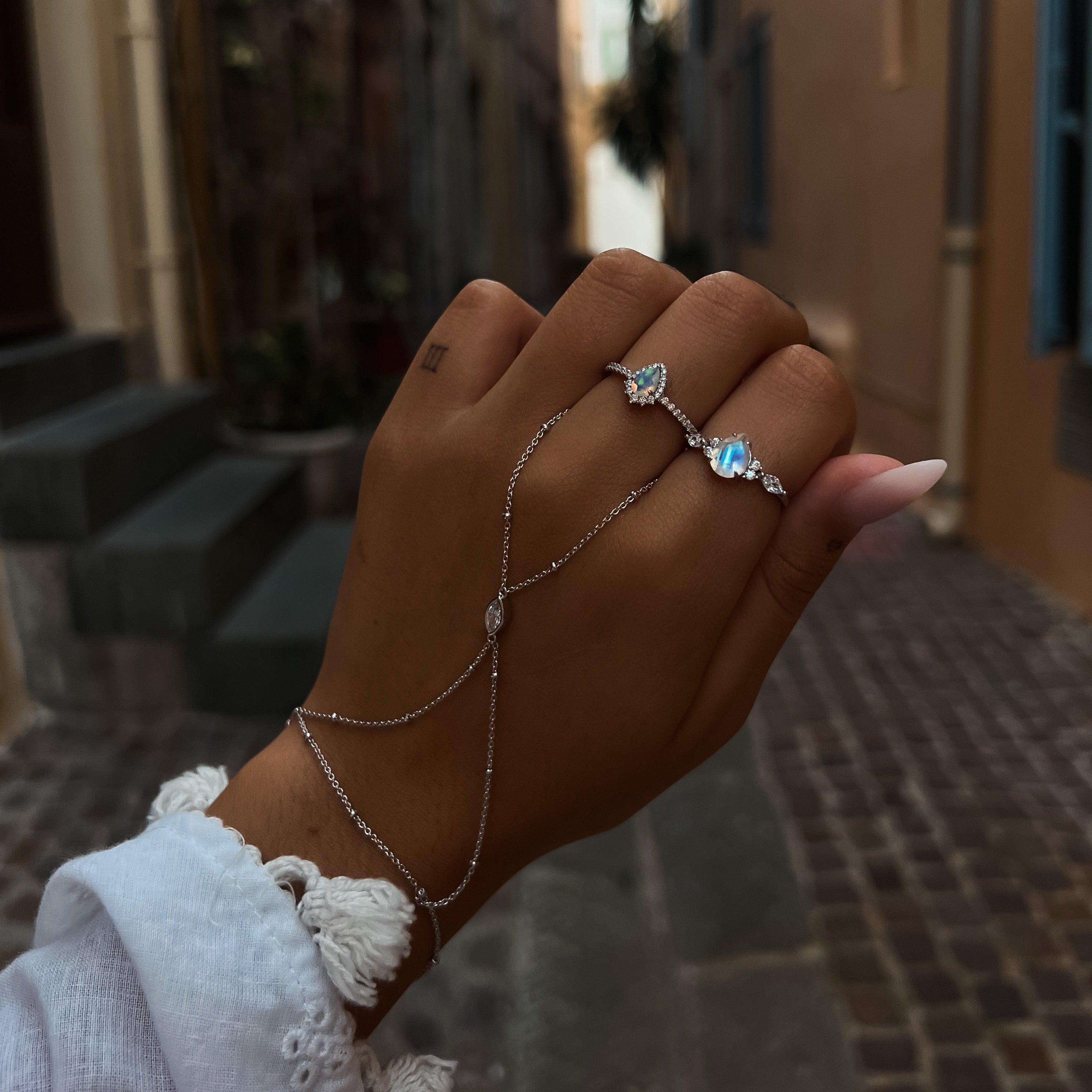 Aurora Ring – Vivamacity