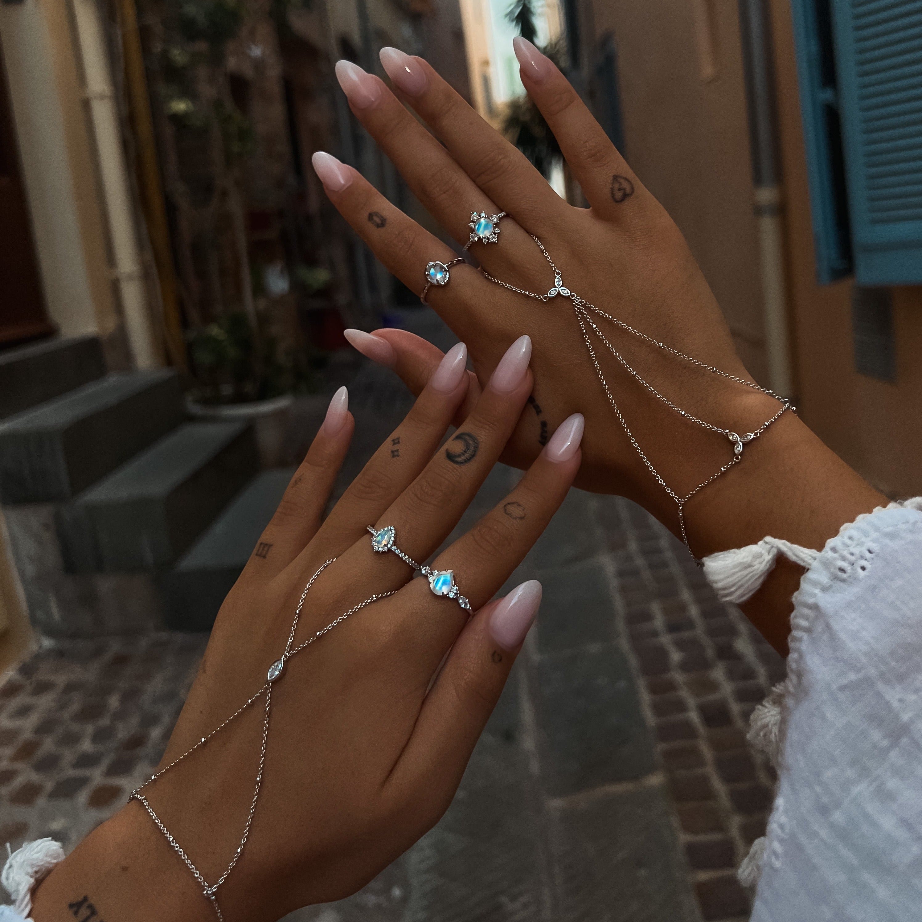 Aurora Ring – Vivamacity